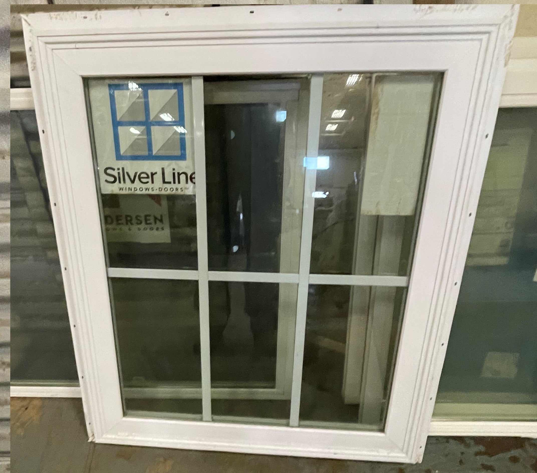 Silverline 2950 Vinyl window